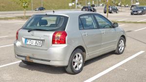 Toyota Corolla 2005 Viļņa, ar dzinēja tilpumu 2.00 L un nobraukumu 273 tūkst. km par 1850 €, foto 6 vietnē AUTOMOTO.COM.LV