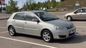 Toyota Corolla 2005 Viļņa, ar dzinēja tilpumu 2.00 L un nobraukumu 273 tūkst. km par 1850 €, foto 7 vietnē AUTOMOTO.COM.LV