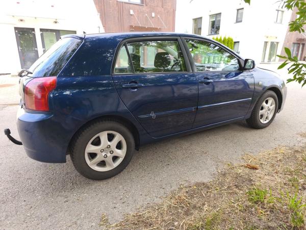 Toyota Corolla 2005 in Kaunas, with an engine capacity of 1.40 L and mileage of 219 thousand km for 1400 €, photo 6 on AUTOMOTO.COM.LV