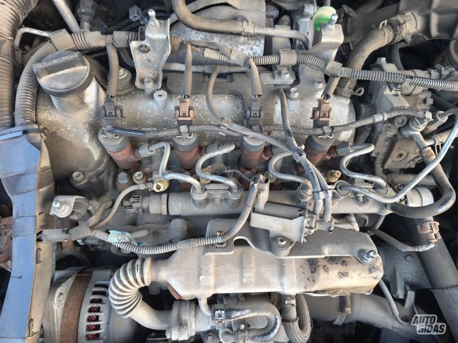 Toyota Corolla 2005 Kauņa, ar dzinēja tilpumu 1.40 L un nobraukumu 219 tūkst. km par 1400 €, foto 23 vietnē AUTOMOTO.COM.LV