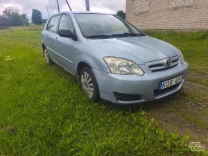 Toyota Corolla 2005 in Ignalina, with an engine capacity of 1.40 L and mileage of 181 thousand km for 850 €, photo 3 on AUTOMOTO.COM.LV
