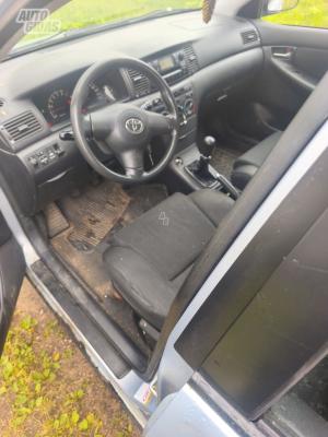 Toyota Corolla 2005 in Ignalina, with an engine capacity of 1.40 L and mileage of 181 thousand km for 850 €, photo 7 on AUTOMOTO.COM.LV