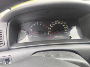 Toyota Corolla 2005 in Ignalina, with an engine capacity of 1.40 L and mileage of 181 thousand km for 850 €, photo 9 on AUTOMOTO.COM.LV