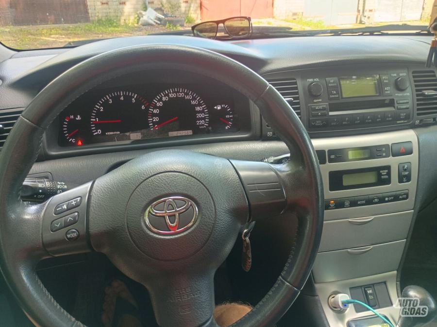 Toyota Corolla 2005 Šilalė, ar dzinēja tilpumu 1.40 L un nobraukumu 240 tūkst. km par 1900 €, foto 12 vietnē AUTOMOTO.COM.LV