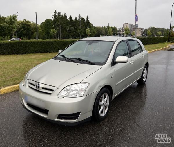 Toyota Corolla 2005 in Kaunas, with an engine capacity of 2.00 L and mileage of 266 thousand km for 1800 €, photo 5 on AUTOMOTO.COM.LV