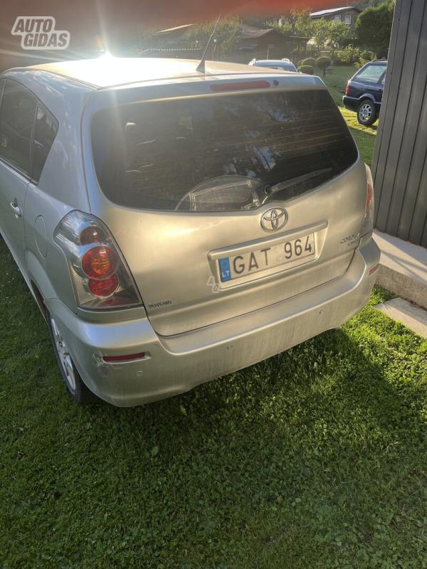 Toyota Corolla 2005 in Kaunas, with an engine capacity of 2.00 L and mileage of 280 thousand km for 1500 €, photo 3 on AUTOMOTO.COM.LV