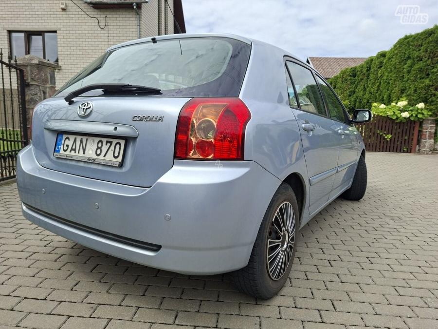Toyota Corolla 2005 in Kretinga, with an engine capacity of 2.00 L and mileage of 259 thousand km for 1850 €, photo 3 on AUTOMOTO.COM.LV