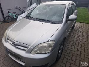 Toyota Corolla 2005 Klaipėda, ar dzinēja tilpumu 2.00 L un nobraukumu 330 tūkst. km par 850 €, foto 4 vietnē AUTOMOTO.COM.LV