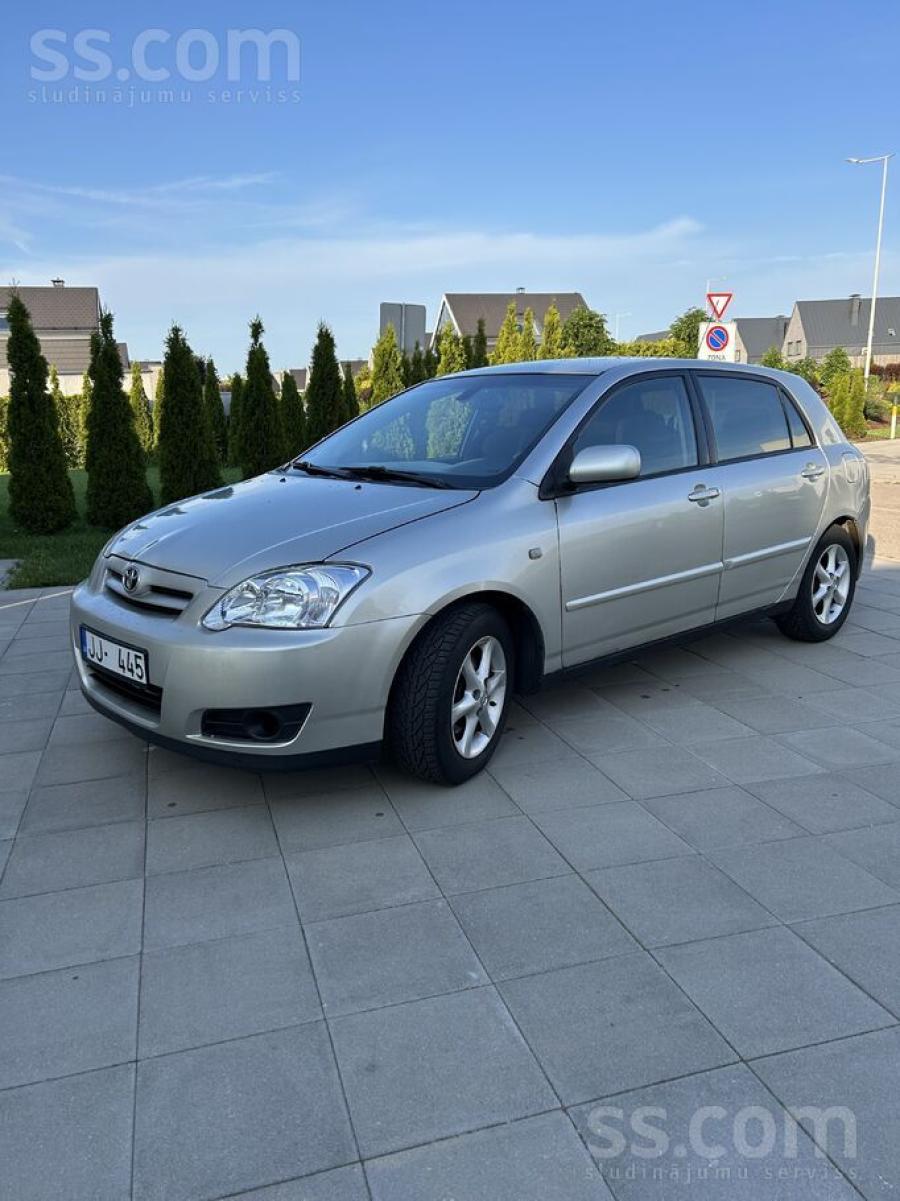 Toyota Corolla 2006 in Riga, with an engine capacity of 1.40 L and mileage of 335 thousand km for 1488 €, photo 3 on AUTOMOTO.COM.LV