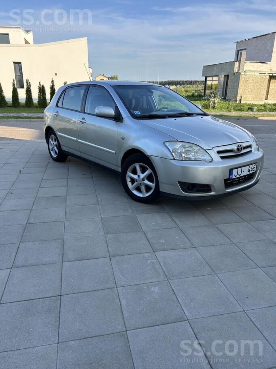 Toyota Corolla 2006 in Riga, with an engine capacity of 1.40 L and mileage of 335 thousand km for 1488 €, photo 4 on AUTOMOTO.COM.LV