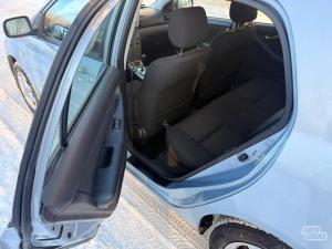 Toyota Corolla 2006 in Vilnius, with an engine capacity of 1.40 L and mileage of 250 thousand km for 2650 €, photo 15 on AUTOMOTO.COM.LV