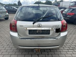 Toyota Corolla 2006 in Marijampole, with an engine capacity of 1.40 L and mileage of 254 thousand km for 850 €, photo 6 on AUTOMOTO.COM.LV