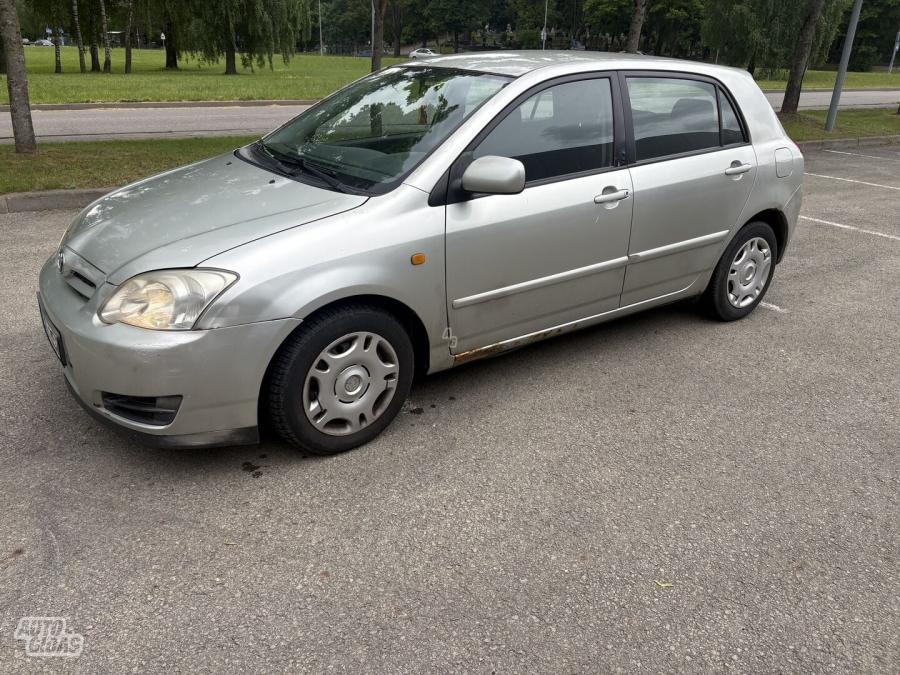 Toyota Corolla 2006 Viļņa, ar dzinēja tilpumu 1.40 L un nobraukumu 241 tūkst. km par 880 €, foto 3 vietnē AUTOMOTO.COM.LV