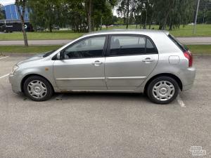 Toyota Corolla 2006 Viļņa, ar dzinēja tilpumu 1.40 L un nobraukumu 241 tūkst. km par 880 €, foto 4 vietnē AUTOMOTO.COM.LV