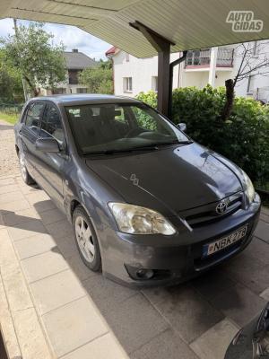Toyota Corolla 2006 in Vilnius, with an engine capacity of 1.40 L and mileage of 248 thousand km for 1400 €, photo  on AUTOMOTO.COM.LV