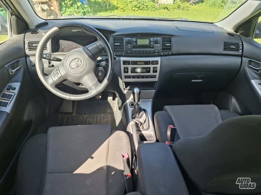 Toyota Corolla 2006 Šilalė, ar dzinēja tilpumu 2.00 L un nobraukumu 300 tūkst. km par 500 €, foto 7 vietnē AUTOMOTO.COM.LV