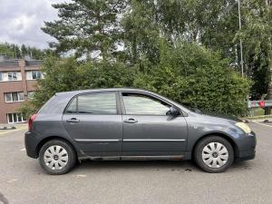 Toyota Corolla 2007 in Vilnius, with an engine capacity of 1.39 L and mileage of 293 thousand km for 1500 €, photo 7 on AUTOMOTO.COM.LV