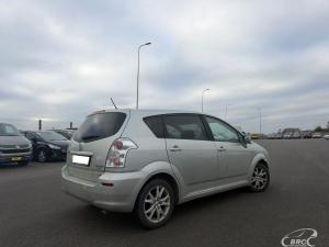 Toyota Corolla 2008 in Vilnius, with an engine capacity of 2.23 L and mileage of 266 thousand km for 1200 €, photo 3 on AUTOMOTO.COM.LV