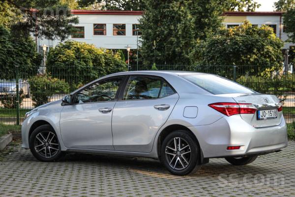 Toyota Corolla 2014 Rīga, ar dzinēja tilpumu 1.60 L un nobraukumu 200 tūkst. km par 7900 €, foto 3 vietnē AUTOMOTO.COM.LV