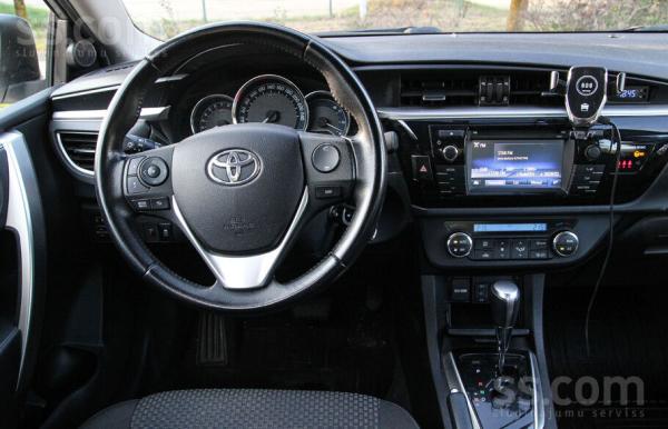 Toyota Corolla 2014 Rīga, ar dzinēja tilpumu 1.60 L un nobraukumu 200 tūkst. km par 7900 €, foto 7 vietnē AUTOMOTO.COM.LV