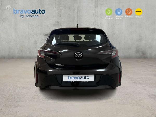 Toyota Corolla 2019 in Vilnius, with an engine capacity of 1.20 L and mileage of 150 thousand km for 14991 €, photo 4 on AUTOMOTO.COM.LV