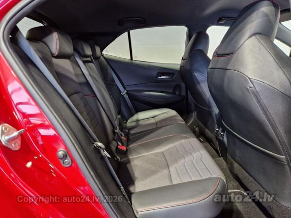 Toyota Corolla 2019 in Tallinn, with an engine capacity of 1.80 L and mileage of 100 thousand km for 18990 €, photo 7 on AUTOMOTO.COM.LV