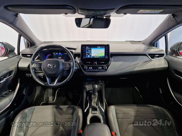 Toyota Corolla 2019 in Tallinn, with an engine capacity of 1.80 L and mileage of 100 thousand km for 18990 €, photo 8 on AUTOMOTO.COM.LV