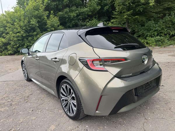 Toyota Corolla 2019 in Kaunas, with an engine capacity of 1.80 L and mileage of 172 thousand km for 15950 €, photo 6 on AUTOMOTO.COM.LV