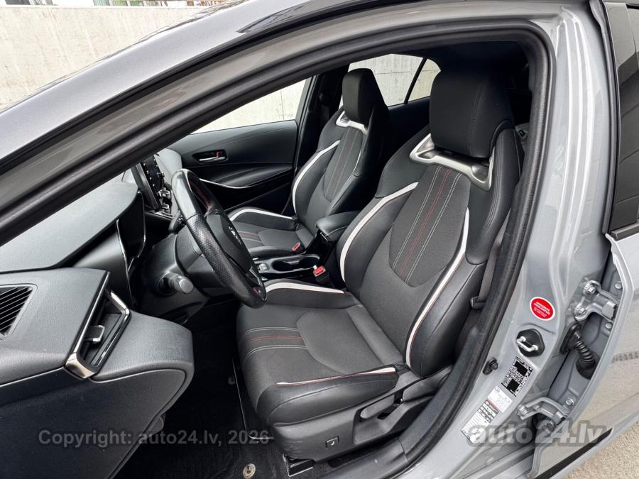 Toyota Corolla 2021 in Tallinn, with an engine capacity of 1.80 L and mileage of 69 thousand km for 19800 €, photo 17 on AUTOMOTO.COM.LV