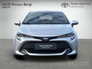Toyota Corolla 2021 in Riga, with an engine capacity of 1.80 L and mileage of 104 thousand km for 16490 €, photo 6 on AUTOMOTO.COM.LV
