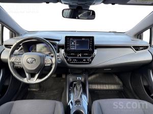 Toyota Corolla 2021 in Riga, with an engine capacity of 1.80 L and mileage of 104 thousand km for 16490 €, photo 9 on AUTOMOTO.COM.LV