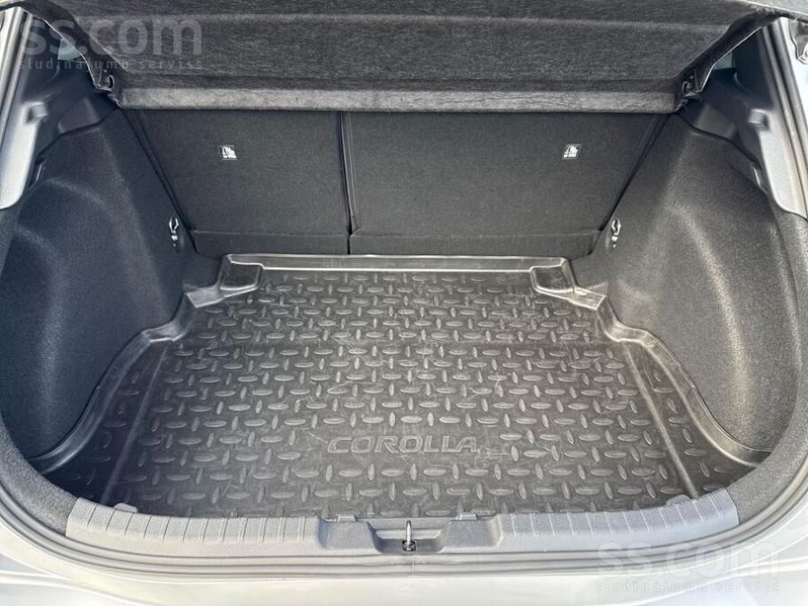 Toyota Corolla 2021 in Riga, with an engine capacity of 1.80 L and mileage of 104 thousand km for 16490 €, photo 11 on AUTOMOTO.COM.LV
