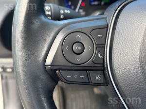 Toyota Corolla 2021 in Riga, with an engine capacity of 1.80 L and mileage of 104 thousand km for 16490 €, photo 16 on AUTOMOTO.COM.LV