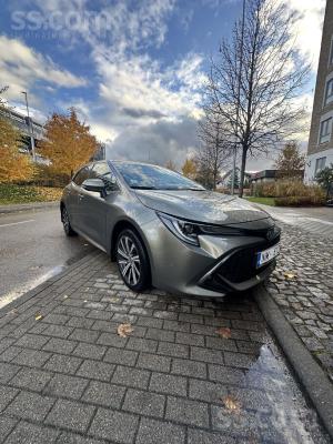 Toyota Corolla 2022 Rīga, ar dzinēja tilpumu 1.80 L un nobraukumu 48 tūkst. km par 17000 €, foto 3 vietnē AUTOMOTO.COM.LV