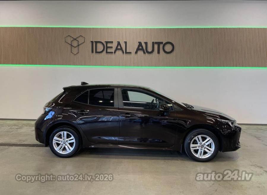 Toyota Corolla 2022 Tallina, ar dzinēja tilpumu 1.80 L un nobraukumu 30 tūkst. km par 19990 €, foto 4 vietnē AUTOMOTO.COM.LV