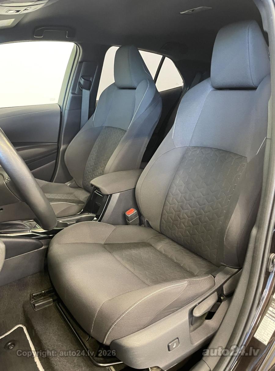 Toyota Corolla 2022 Tallina, ar dzinēja tilpumu 1.80 L un nobraukumu 30 tūkst. km par 19990 €, foto 8 vietnē AUTOMOTO.COM.LV