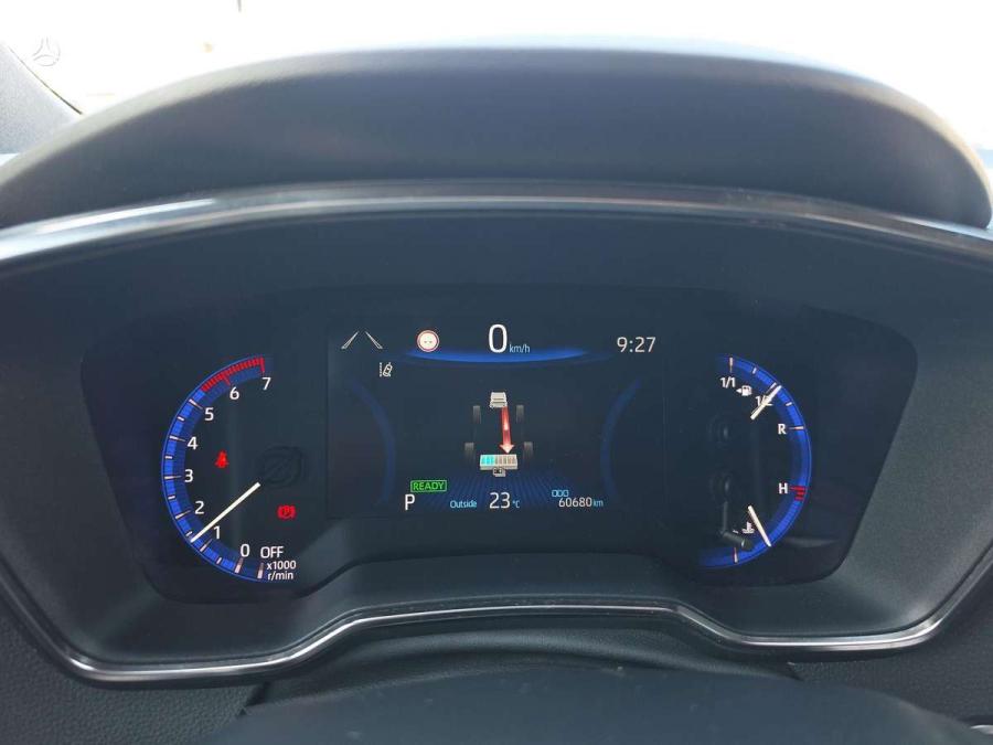 Toyota Corolla 2022 in Klaipeda, with an engine capacity of 1.80 L and mileage of 61 thousand km for 18991 €, photo 19 on AUTOMOTO.COM.LV
