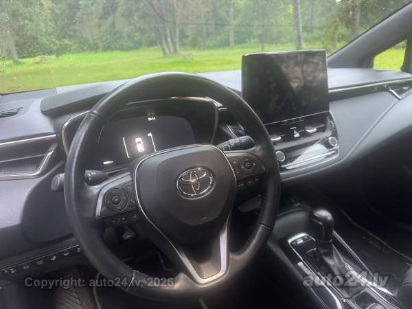 Toyota Corolla 2023 in Rapla, with an engine capacity of 1.80 L and mileage of 72 thousand km for 17900 €, photo 5 on AUTOMOTO.COM.LV