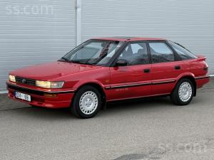 Red Toyota Corolla 1991 in Riga, with an engine capacity of 1.60 L and mileage of 180 thousand km for 9990 €, photo 10 on AUTOMOTO.COM.LV