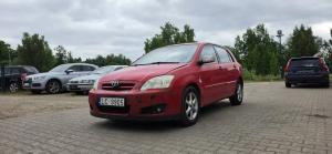 Красный Тойота Королла 2004 в Валмиера, объемом двигателя 2.00 л и пробегом 310 тыс. км за 850 €, фото 7 на AUTOMOTO.COM.LV