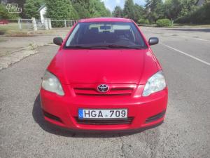 Sarkans Toyota Corolla 2006 Kauņa, ar dzinēja tilpumu 1.40 L un nobraukumu 184 tūkst. km par 2250 €, foto 2 vietnē AUTOMOTO.COM.LV