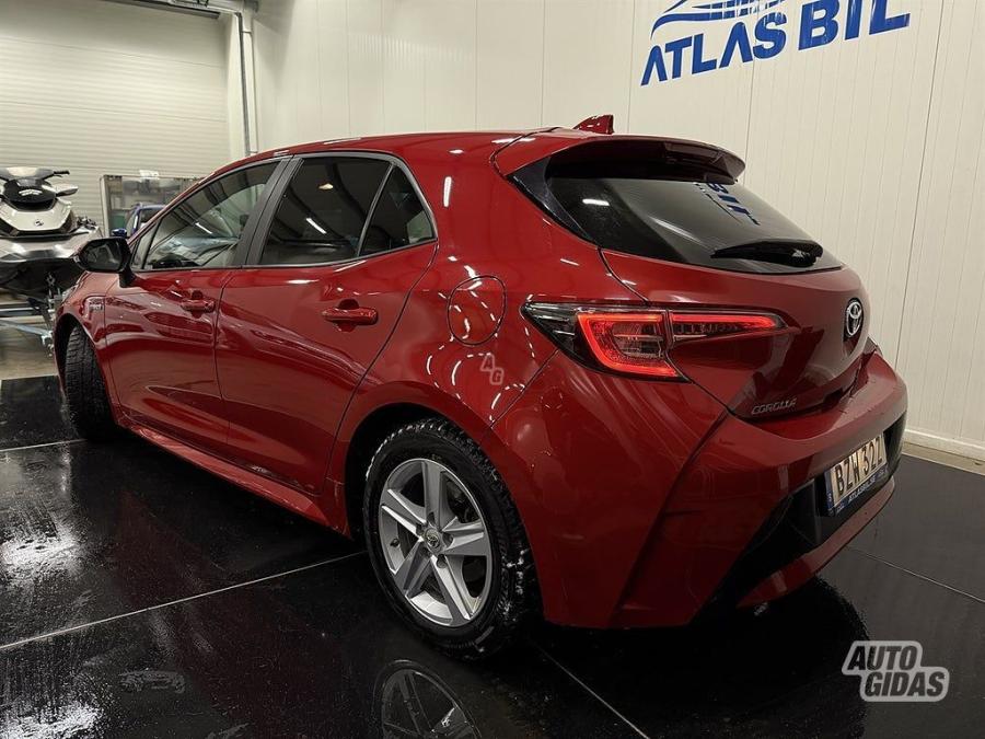 Red Toyota Corolla 2019 in Kaunas, with an engine capacity of 0.00 L and mileage of 83 thousand km for 21613 €, photo 3 on AUTOMOTO.COM.LV