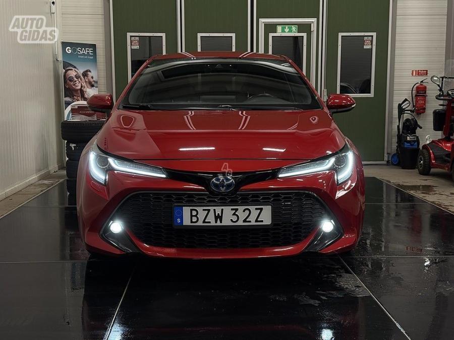 Red Toyota Corolla 2019 in Kaunas, with an engine capacity of 0.00 L and mileage of 83 thousand km for 21613 €, photo 8 on AUTOMOTO.COM.LV