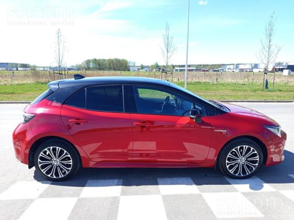 Sarkans Toyota Corolla 2019 Rīga, ar dzinēja tilpumu 1.80 L un nobraukumu 76 tūkst. km par 18500 €, foto 1 vietnē AUTOMOTO.COM.LV
