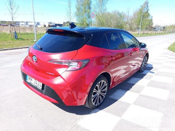 Sarkans Toyota Corolla 2019 Rīga, ar dzinēja tilpumu 1.80 L un nobraukumu 76 tūkst. km par 18500 €, foto 2 vietnē AUTOMOTO.COM.LV