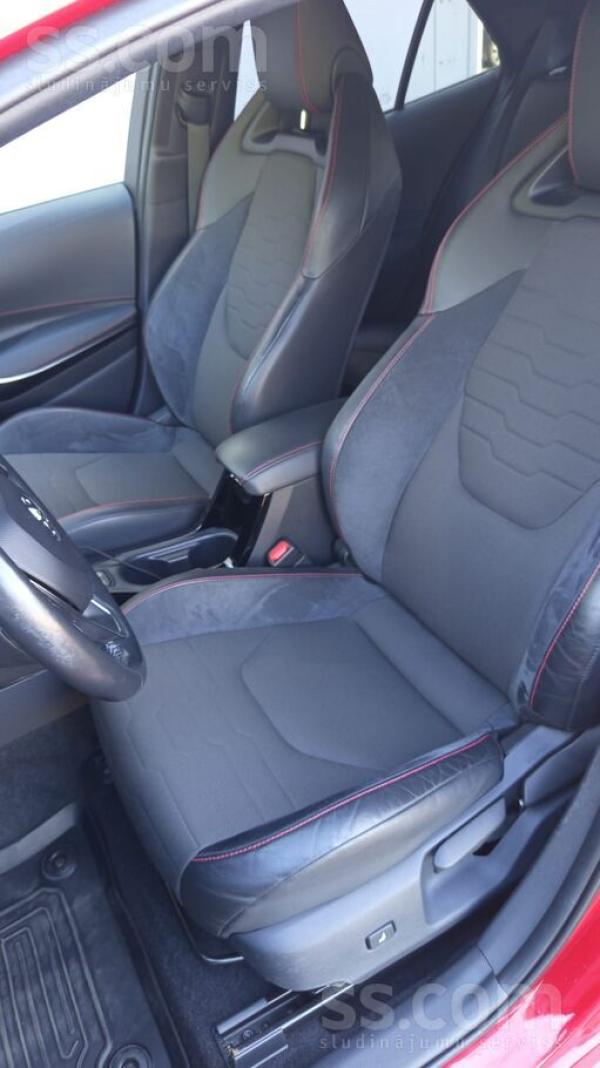 Sarkans Toyota Corolla 2019 Rīga, ar dzinēja tilpumu 1.80 L un nobraukumu 76 tūkst. km par 18500 €, foto 6 vietnē AUTOMOTO.COM.LV