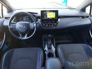 Sarkans Toyota Corolla 2019 Rīga, ar dzinēja tilpumu 1.80 L un nobraukumu 76 tūkst. km par 18500 €, foto 8 vietnē AUTOMOTO.COM.LV