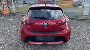 Red Toyota Corolla 2019 in Marijampole, with an engine capacity of 1.80 L and mileage of 216 thousand km for 13900 €, photo 9 on AUTOMOTO.COM.LV