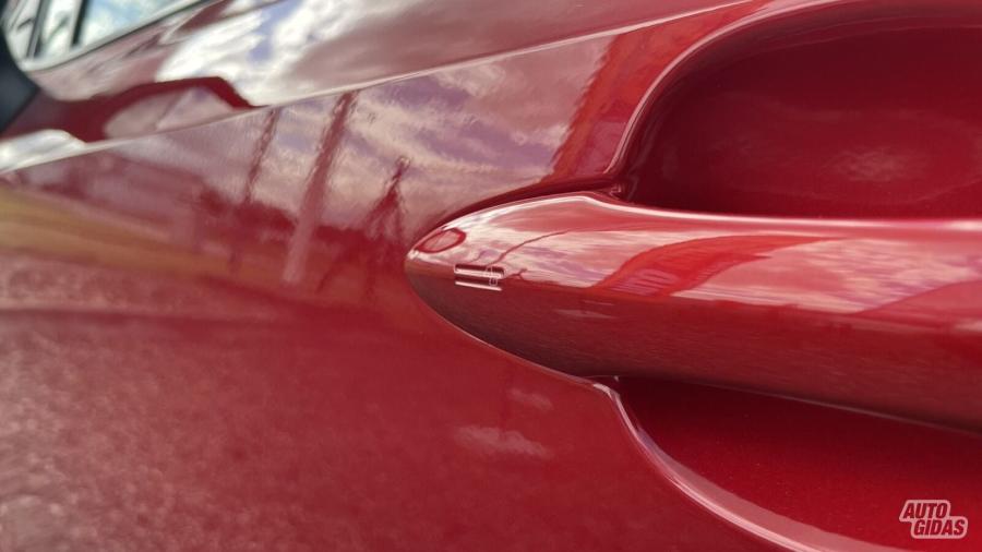 Red Toyota Corolla 2019 in Marijampole, with an engine capacity of 1.80 L and mileage of 216 thousand km for 13900 €, photo 13 on AUTOMOTO.COM.LV