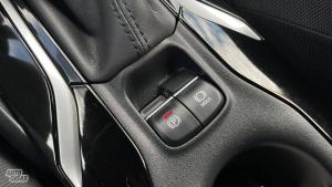 Red Toyota Corolla 2019 in Marijampole, with an engine capacity of 1.80 L and mileage of 216 thousand km for 13900 €, photo 27 on AUTOMOTO.COM.LV